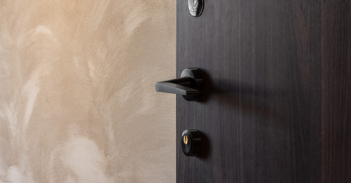 FORMANI | Door hardware for key card hotel locks - Formani